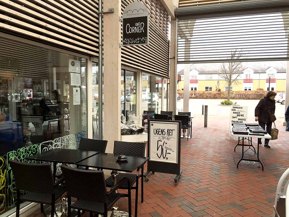 Cafe Corner - Borgernes lokale mødested - Dianalund Centret